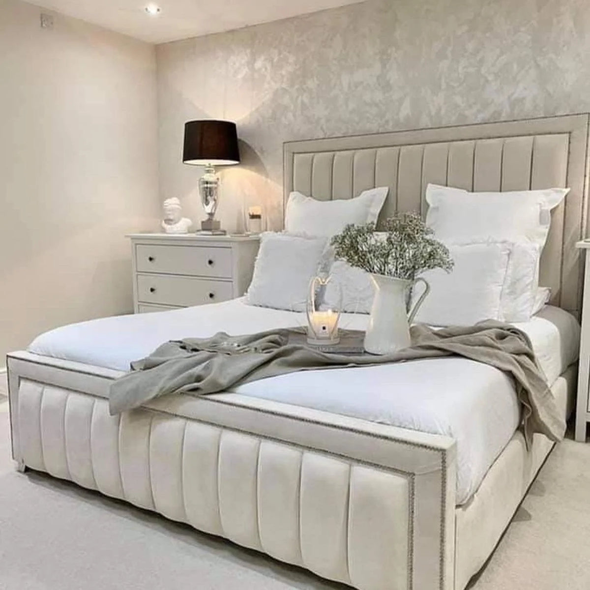 Mayfair Stud Bed – LEGEND BEDS